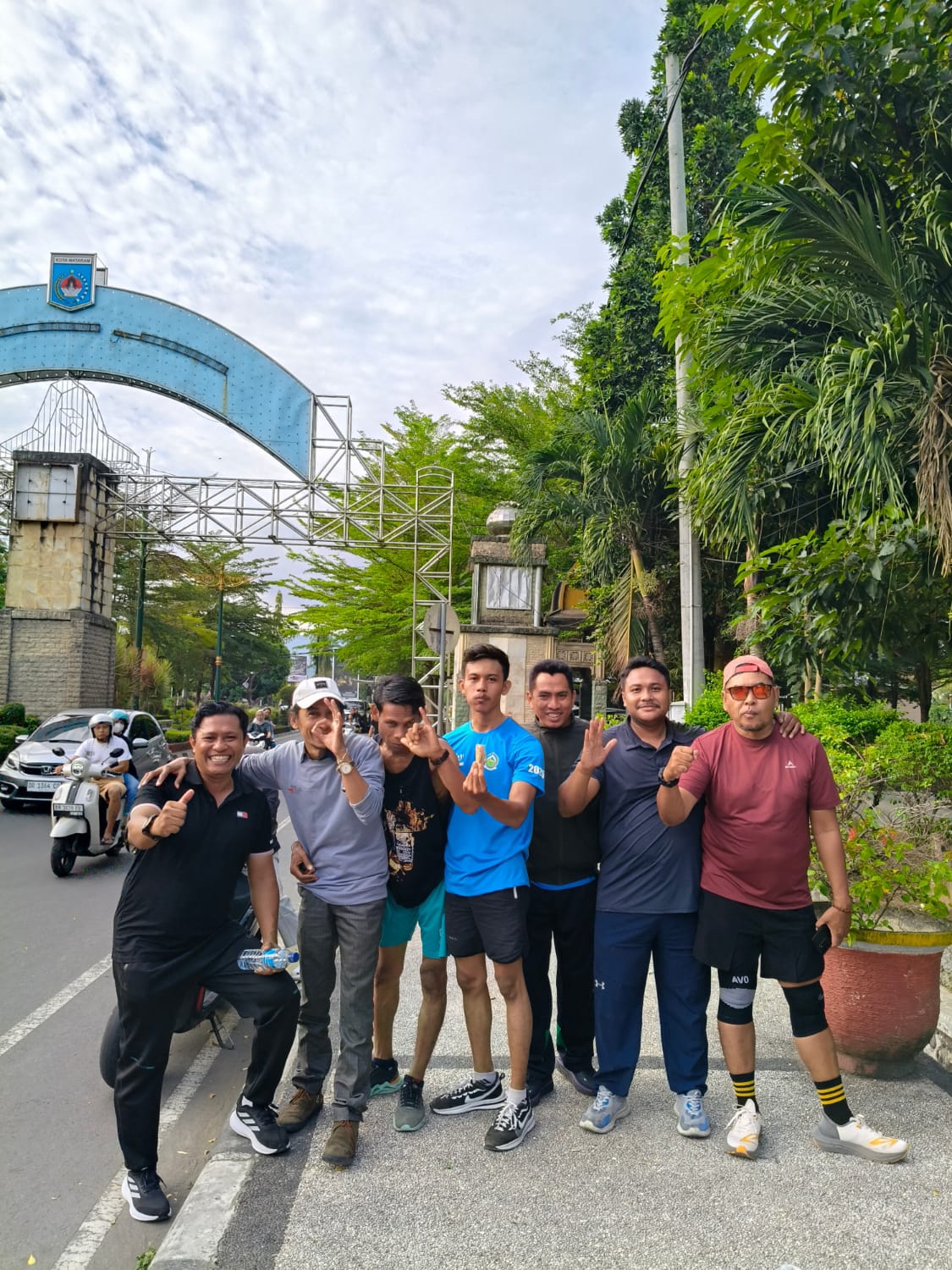 MIO NTB Gelar Fun Run di Jalan Udayana: Kampanyekan Hidup Sehat dan ...